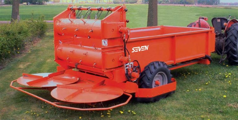 Poulty Barn Straw Speader - The St. George Company